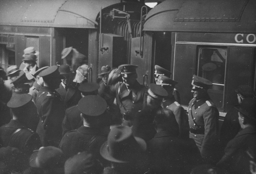 Niemieccy policjanci w Jeziornie – 1936 r. – Niemieccy policjanci w Jeziornie – 1936 r. –