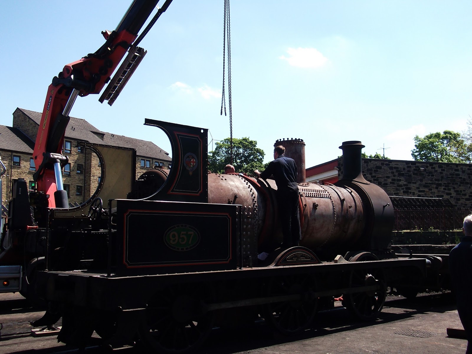 Steam Memories: Lancashire and Yorkshire Railway's 957 boiler lift