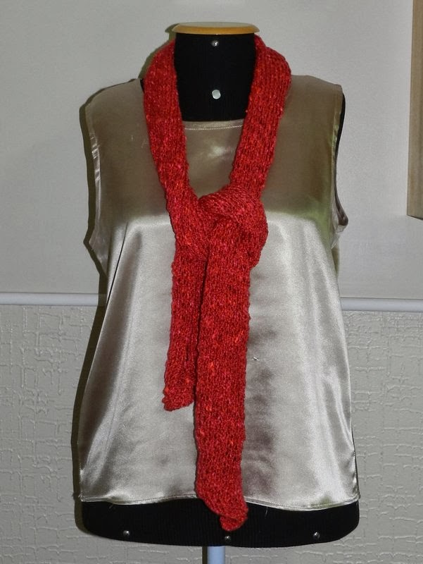 Luz Weber: Cachecol rosa de linha Glamour