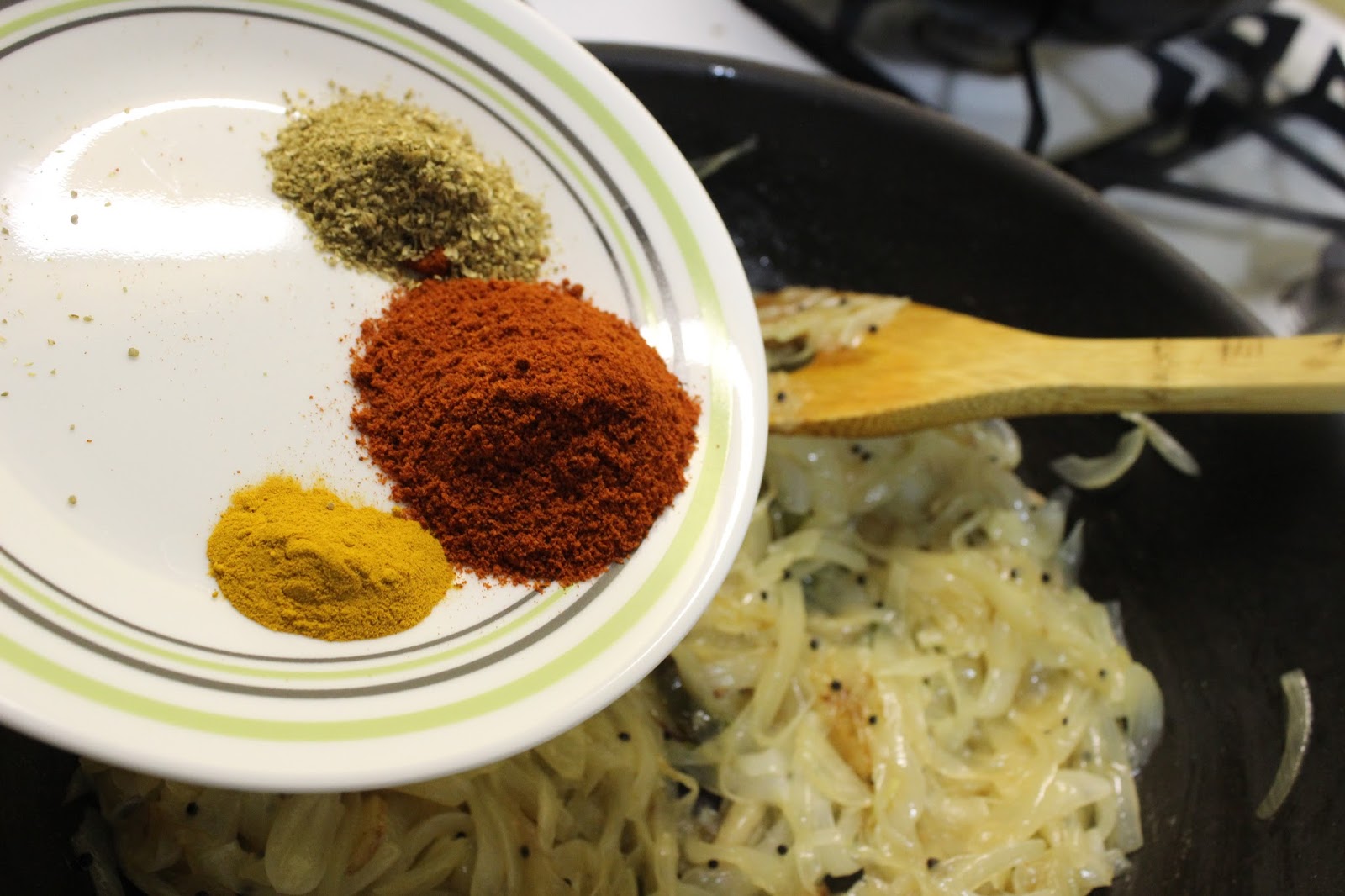 Dinner Boutique: Pyaazi Besan