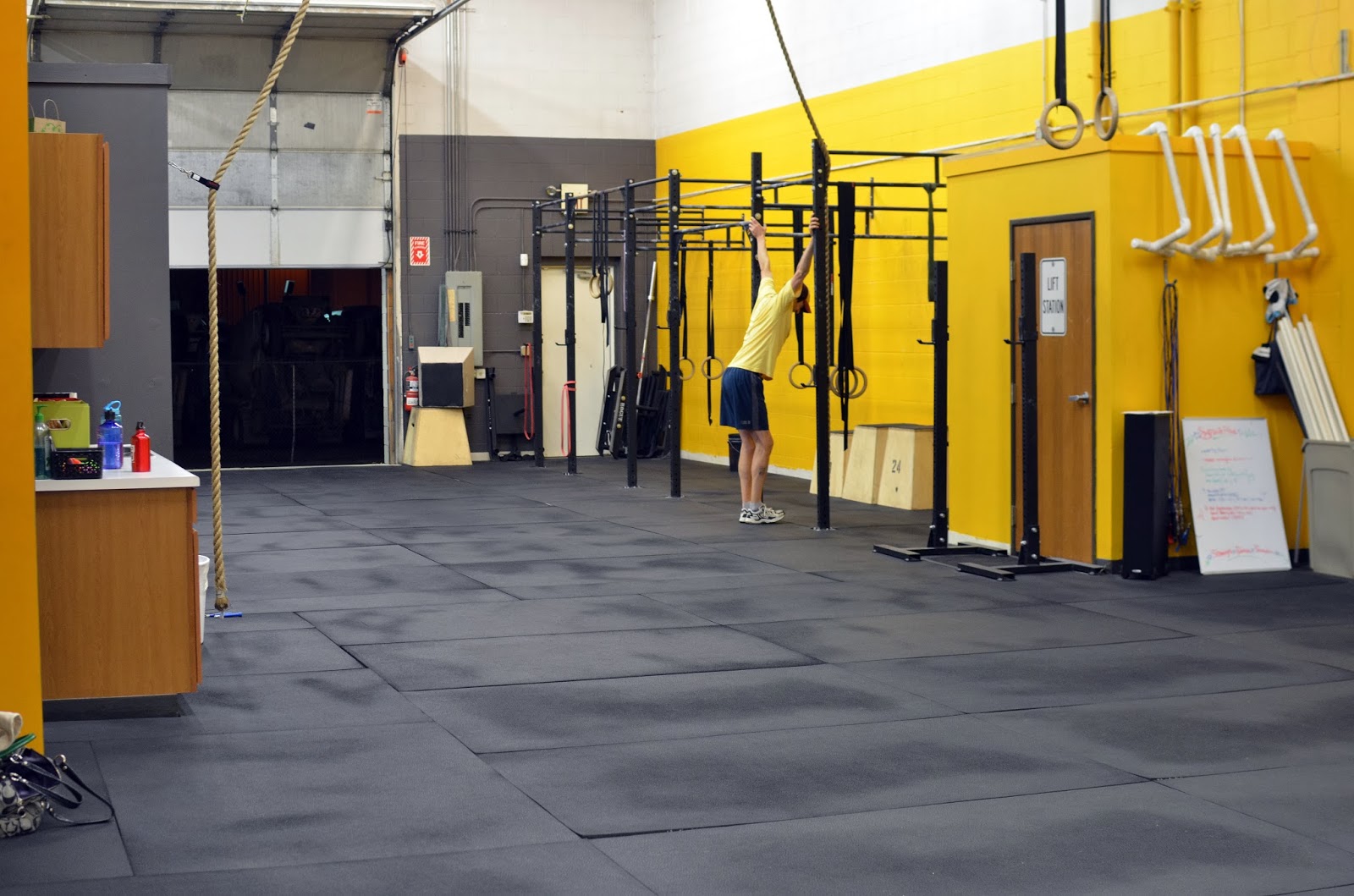 Jes' CrossFit Blog: Tangletown CrossFit