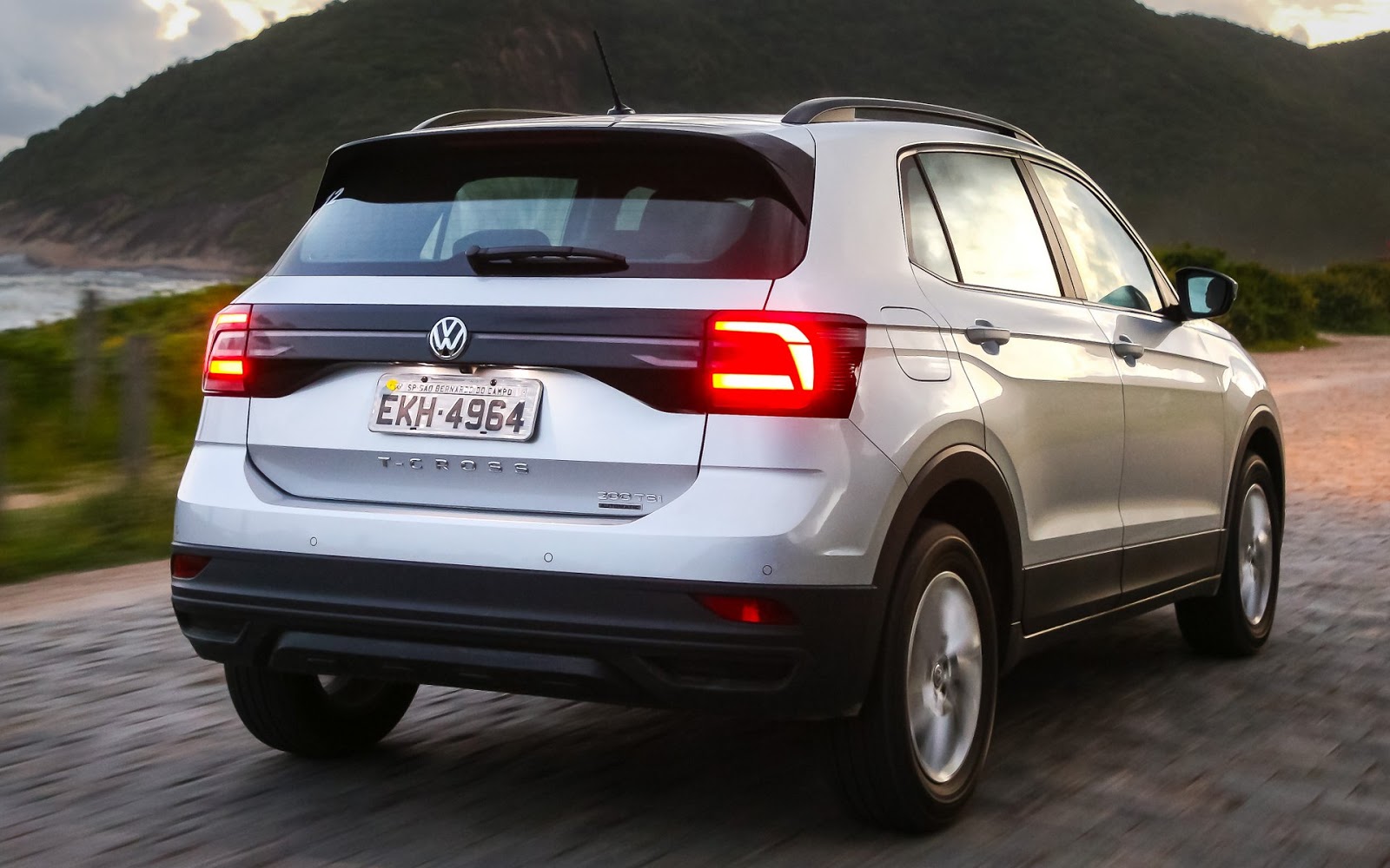 VW T-Cross 200 TSI: fotos, preço, consumo e detalhes das versões abaixo ...