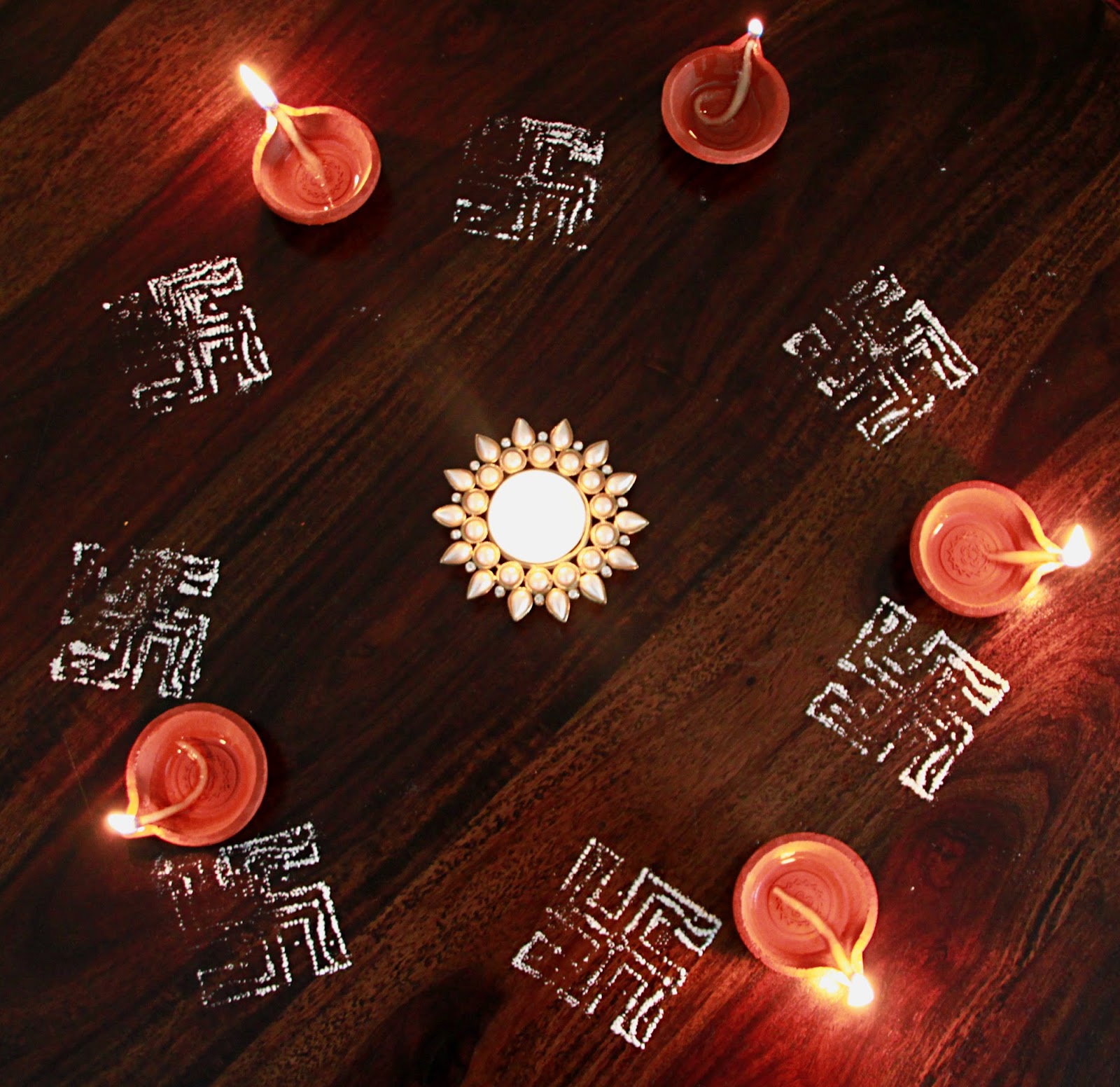 8 simple, gorgeous Diwali decor ideas