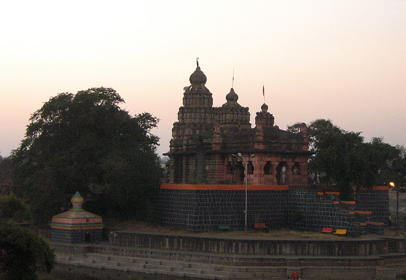 Travelogue Unlimited: Changavateshwar & Sangameshwar temples, Saswad ...