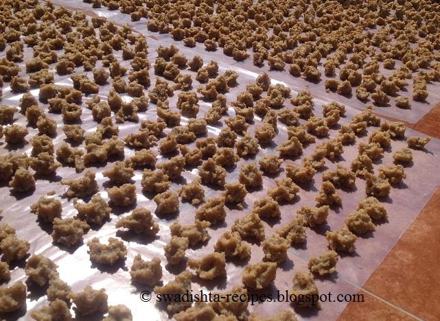 Swadishta Recipes : Bajriche Kharode