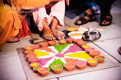 Manvir Singh: A mix pot "Sikh" wedding: The modern day Punjabi wedding...