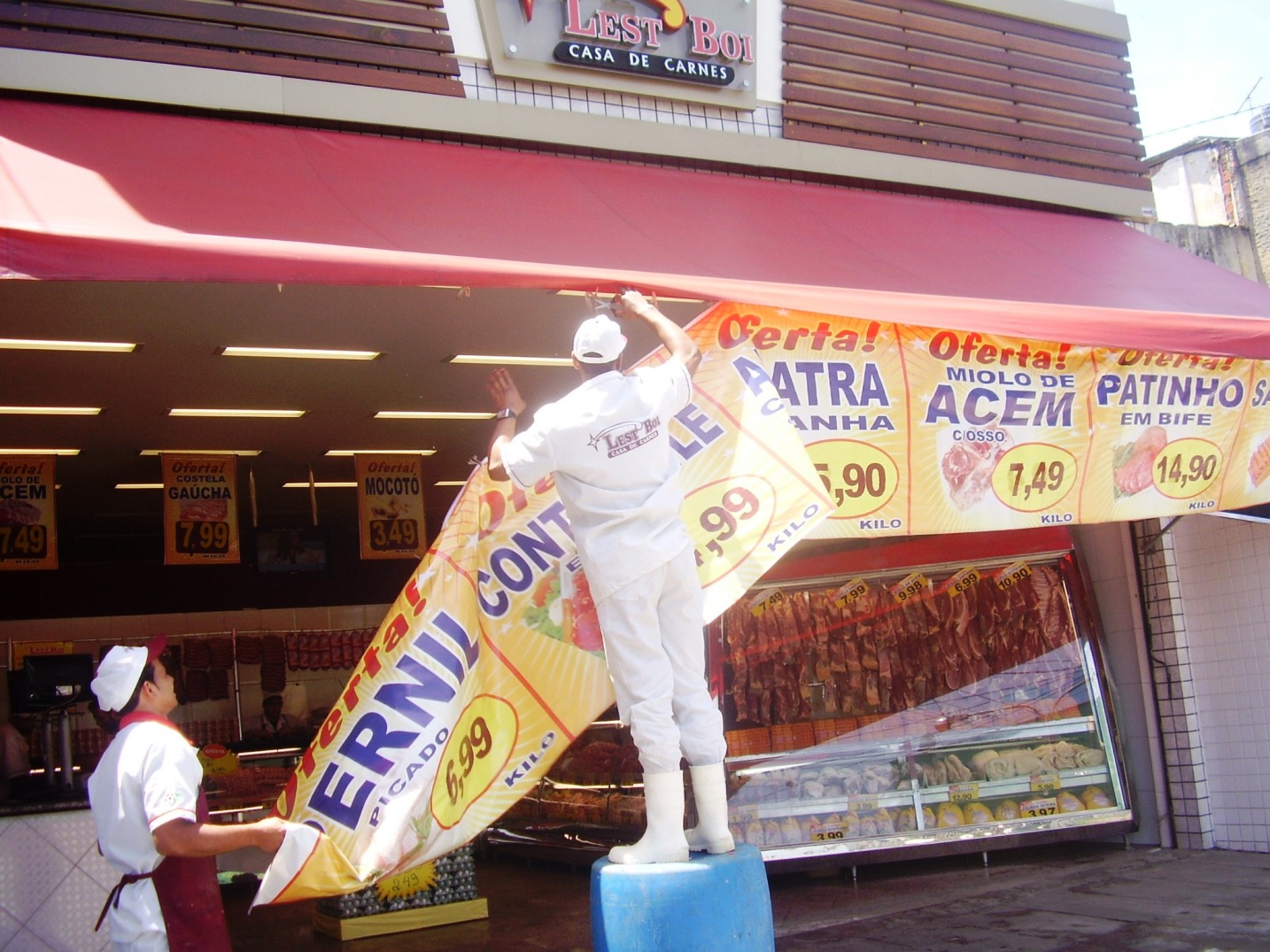 JORNAL EVANGÉLICO www.je.inf.br: Subprefeitura de Itaquera fiscaliza a ...