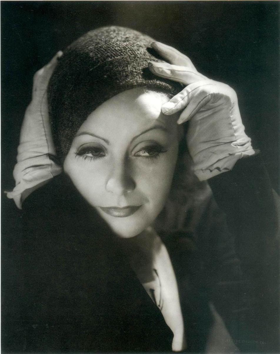 The Man Who Shot Garbo: Stunning Black and White Portraits of Swedish ...