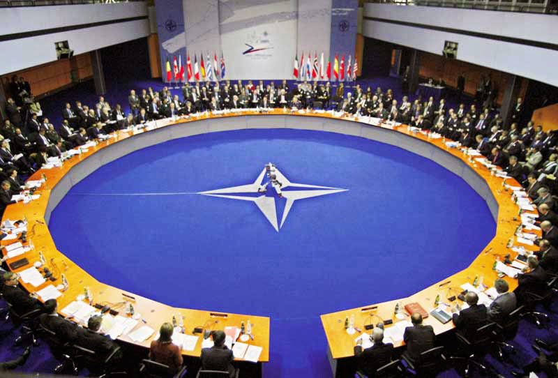 ΙΣΤΟΡΙΑ ΤΟΥ ΕΛΛΗΝΙΚΟΥ ΕΘΝΟΥΣ: Η ΕΞΩΤΕΡΙΚΗ ΠΟΛΙΤΙΚΗ (1974-1981)