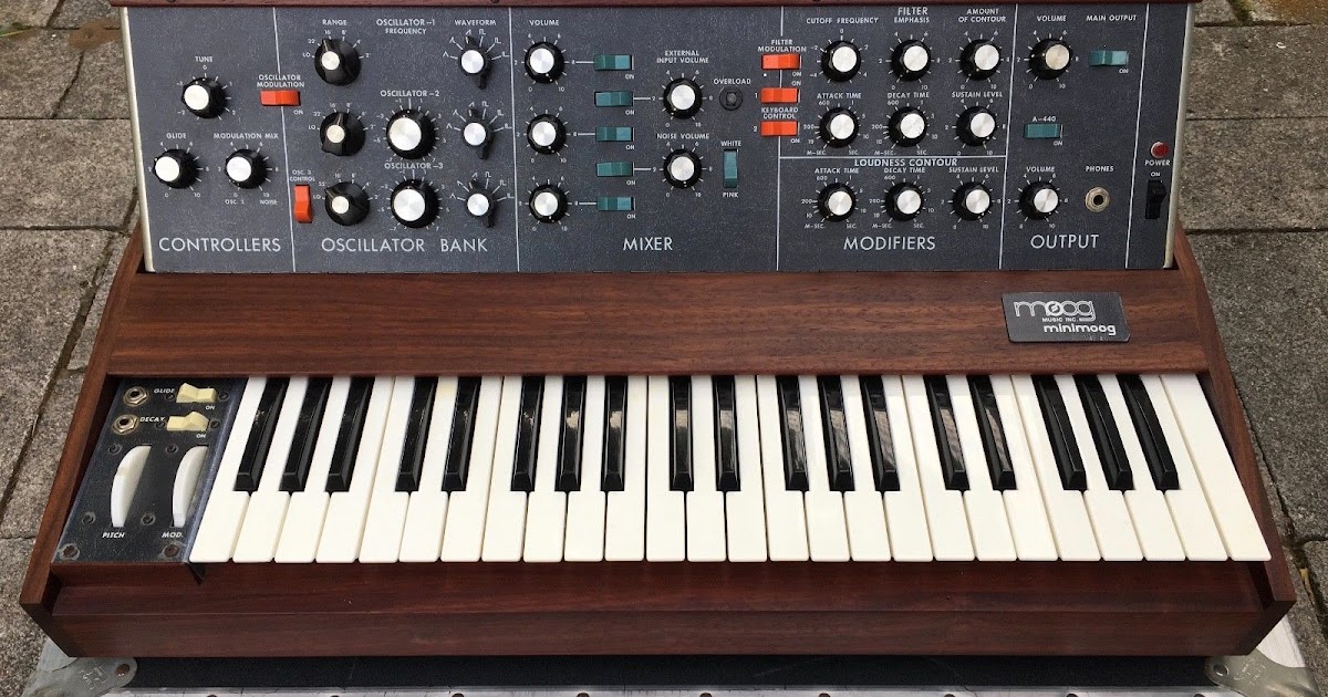 MATRIXSYNTH: 1974 Moog Model D Minimoog SN 4018