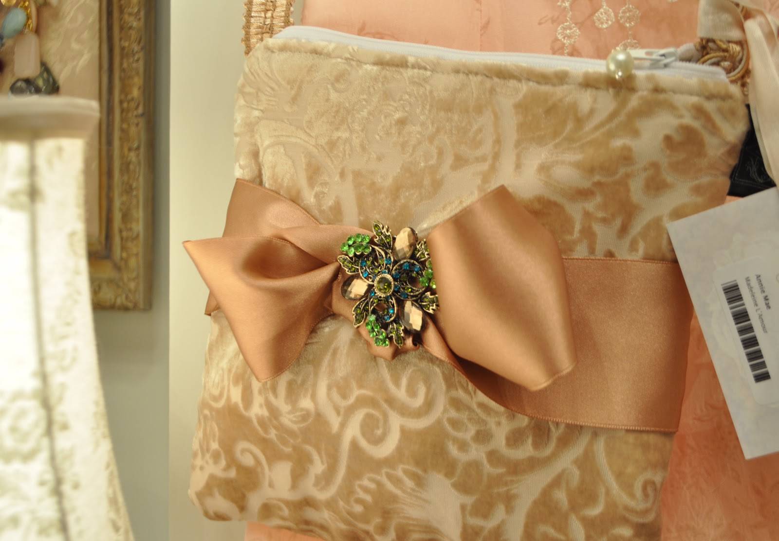 Madeleine Lamour Annie Mae