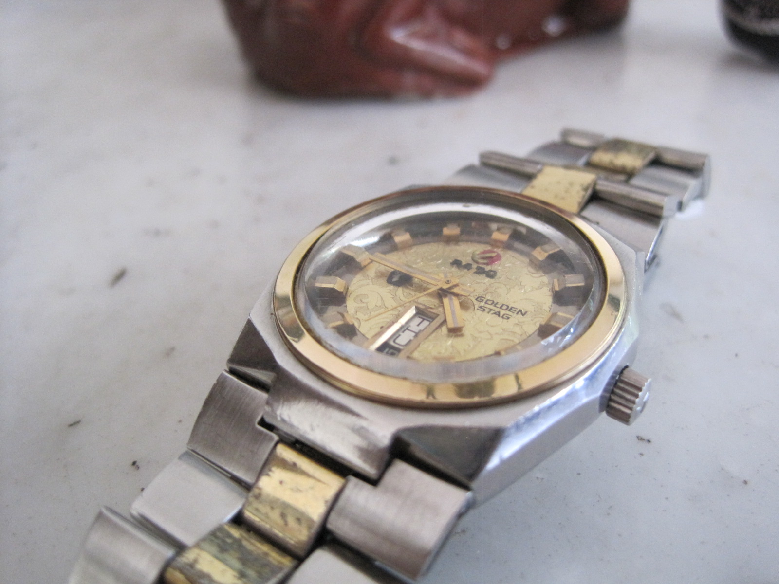 TiMEkeeper: -sold- Rado Golden Stag Ring Gold