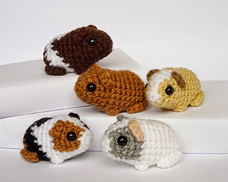 2000 Free Amigurumi Patterns: Free cute guinea pigs crochet pattern