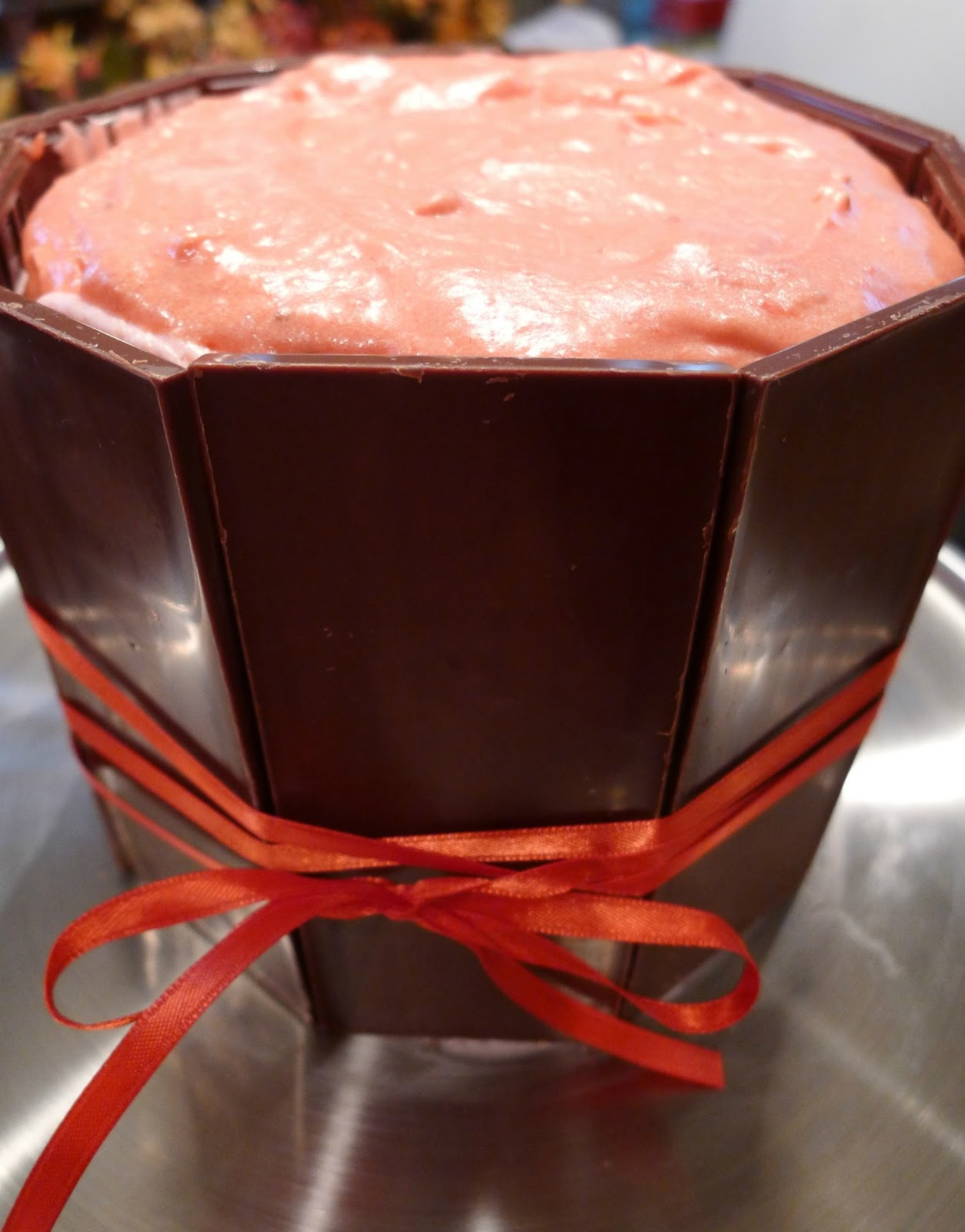 Sugartown Sweets: Strawberry & Chocolate Overload Cake!