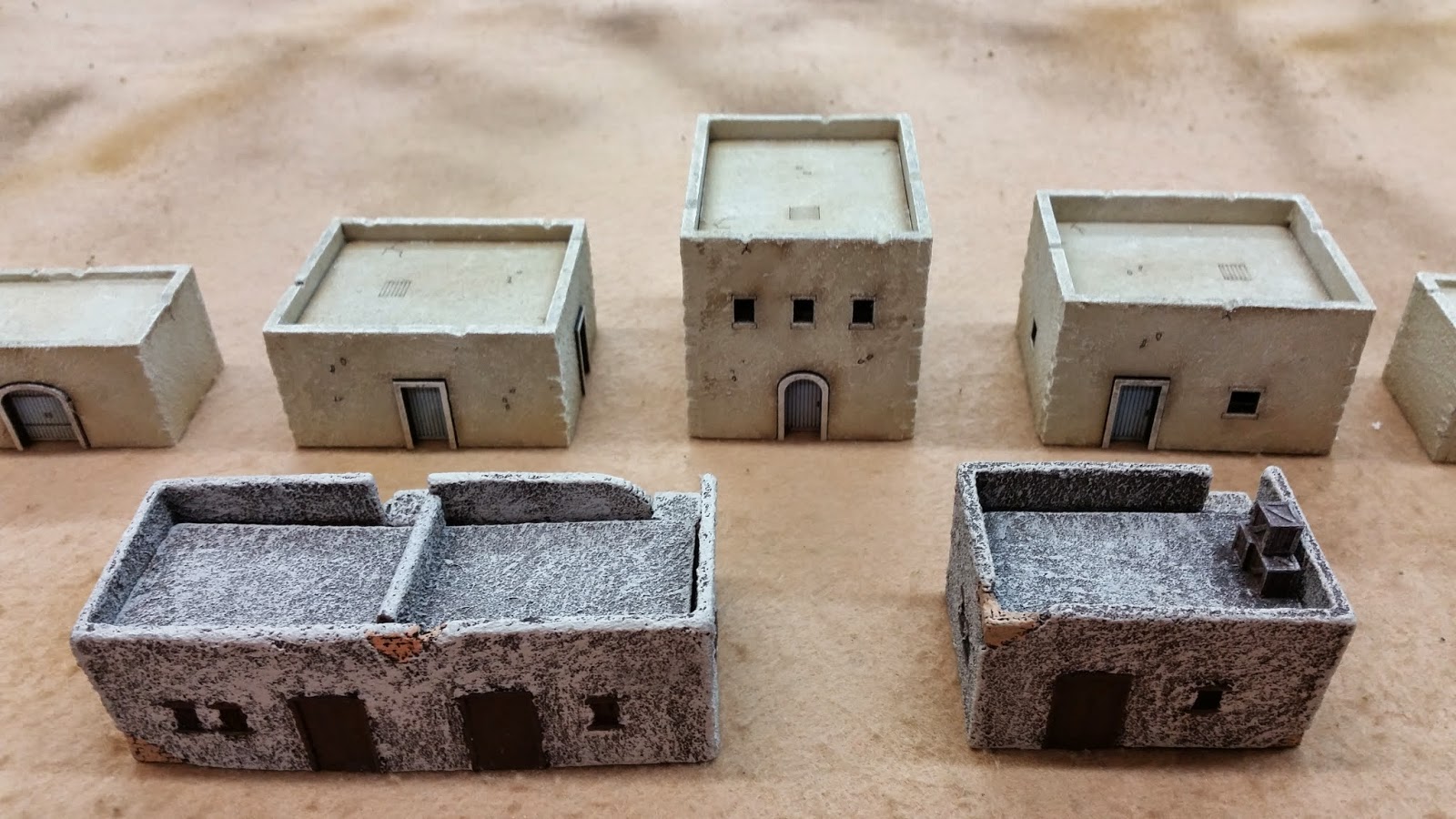 Broke Low: 15mm Crescent Root Desert Buildings