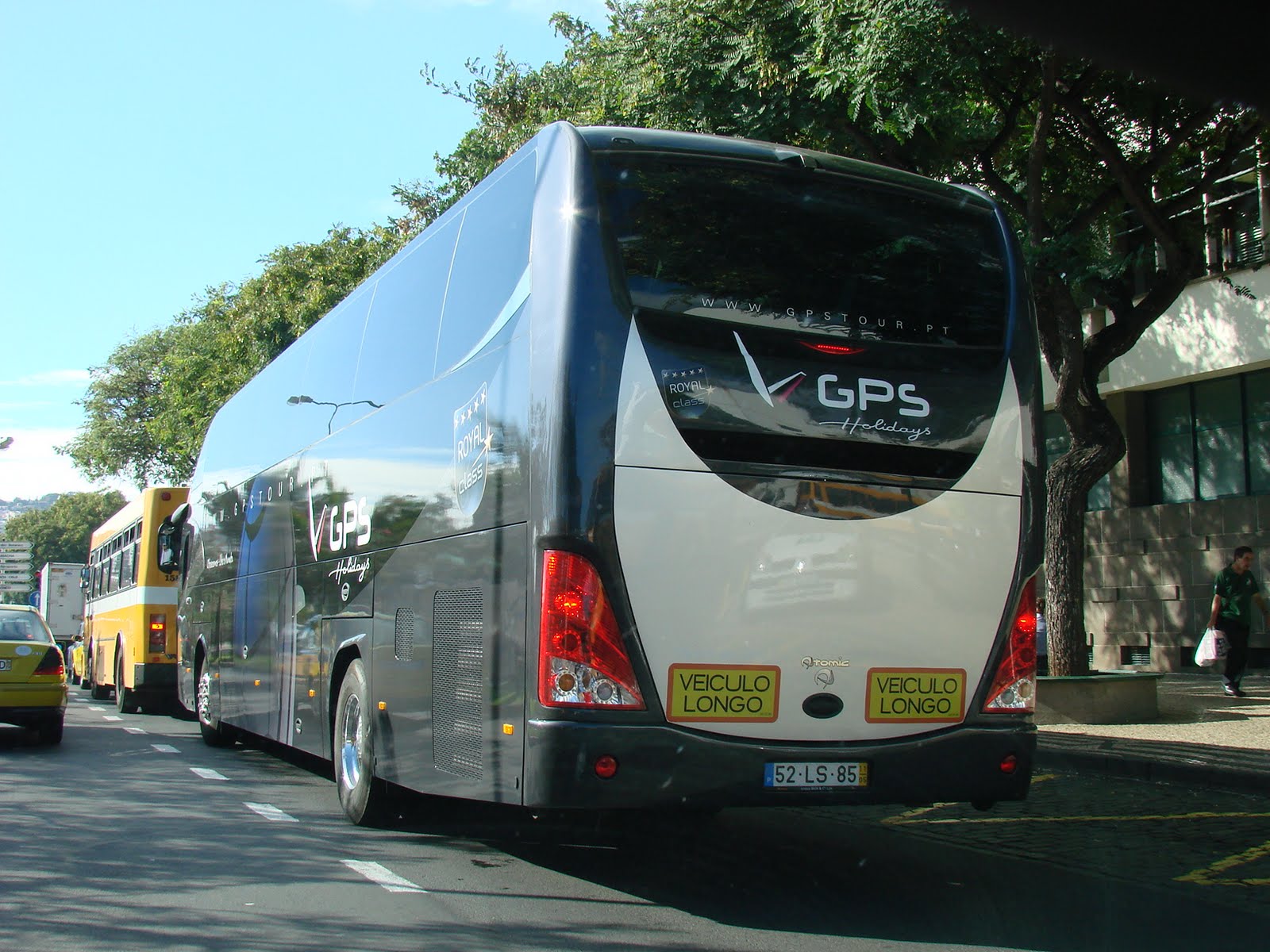 Buses from various cities in the world.: Novo autocarros nas ruas do ...