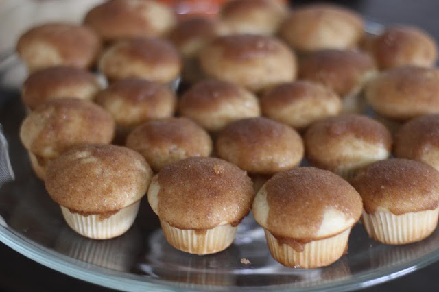 The Chronicles of Ruthie Hart: Cinnamon Sugar French Breakfast Muffins