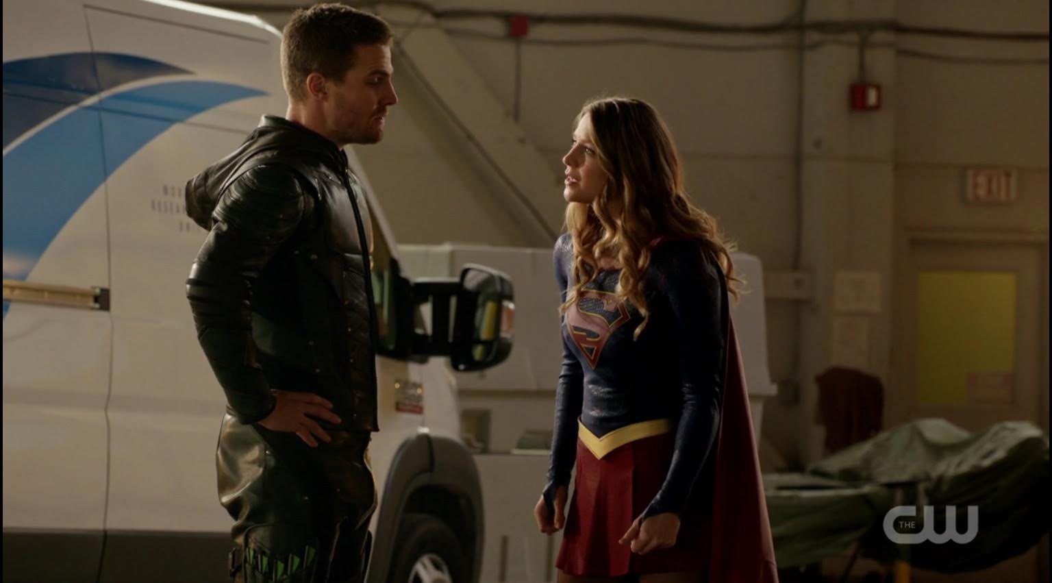 Supergirl Comic Box Commentary: Review: CW Invasion