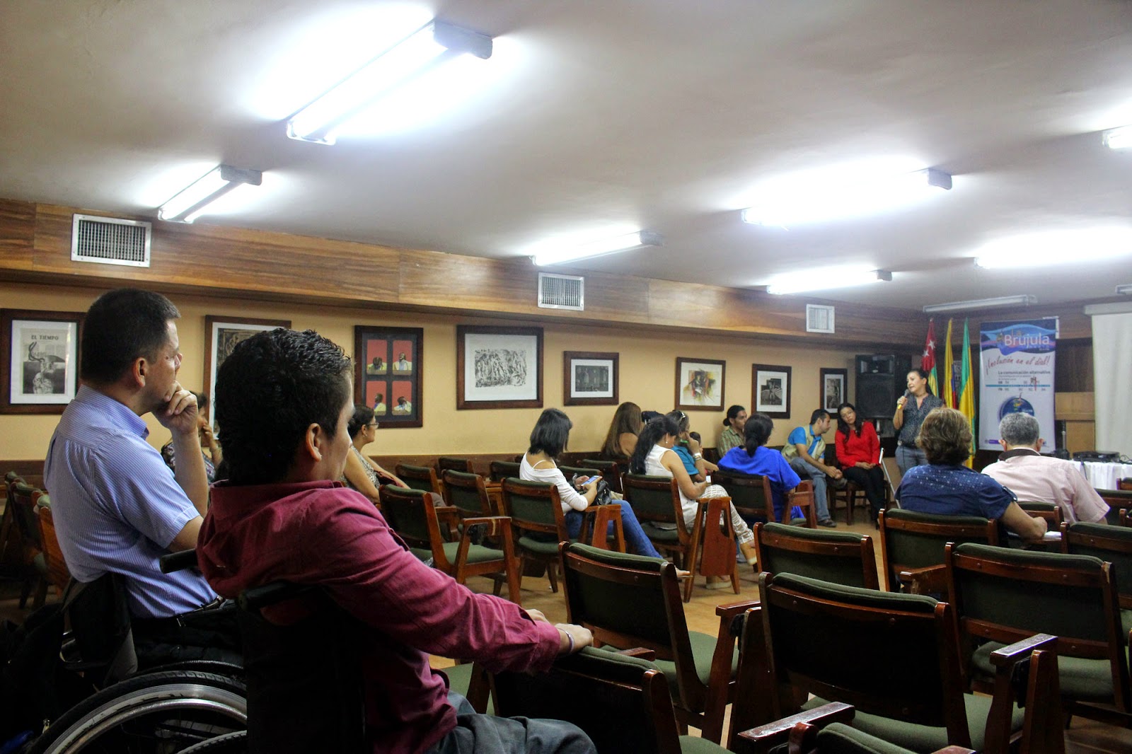 Inclusión en el dial