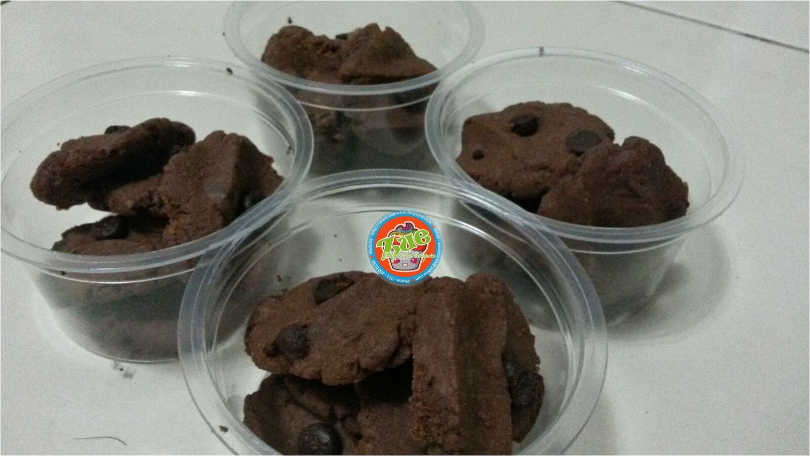 ~ Aneka Rasa Dari ZuE ~: ~SET DOORGIFT COOKIES COKLAT CHIP~