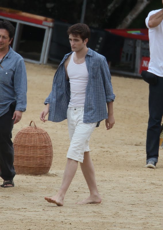 Straight Jock Feet: Robert Pattinson Twilight feet...