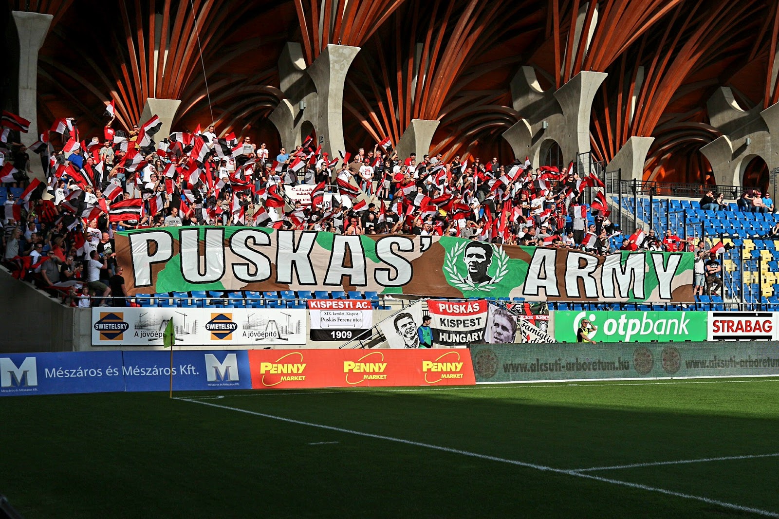 Best of Kispest Bp. Honvéd 2017/18 - Hungarian Ultras