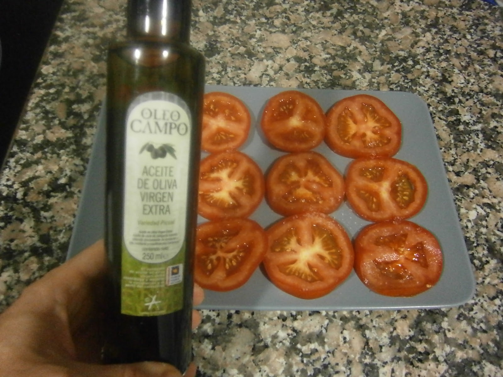 OSUKAA IS COOKING: TOMATE CON MOZZARELLA Y ORÉGANO / TOMATO WITH ...