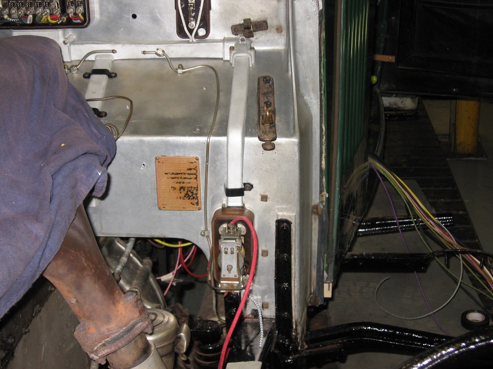 Milford Vintage Engineering Ltd: Derby Bentley 4 1/4 Re-wire