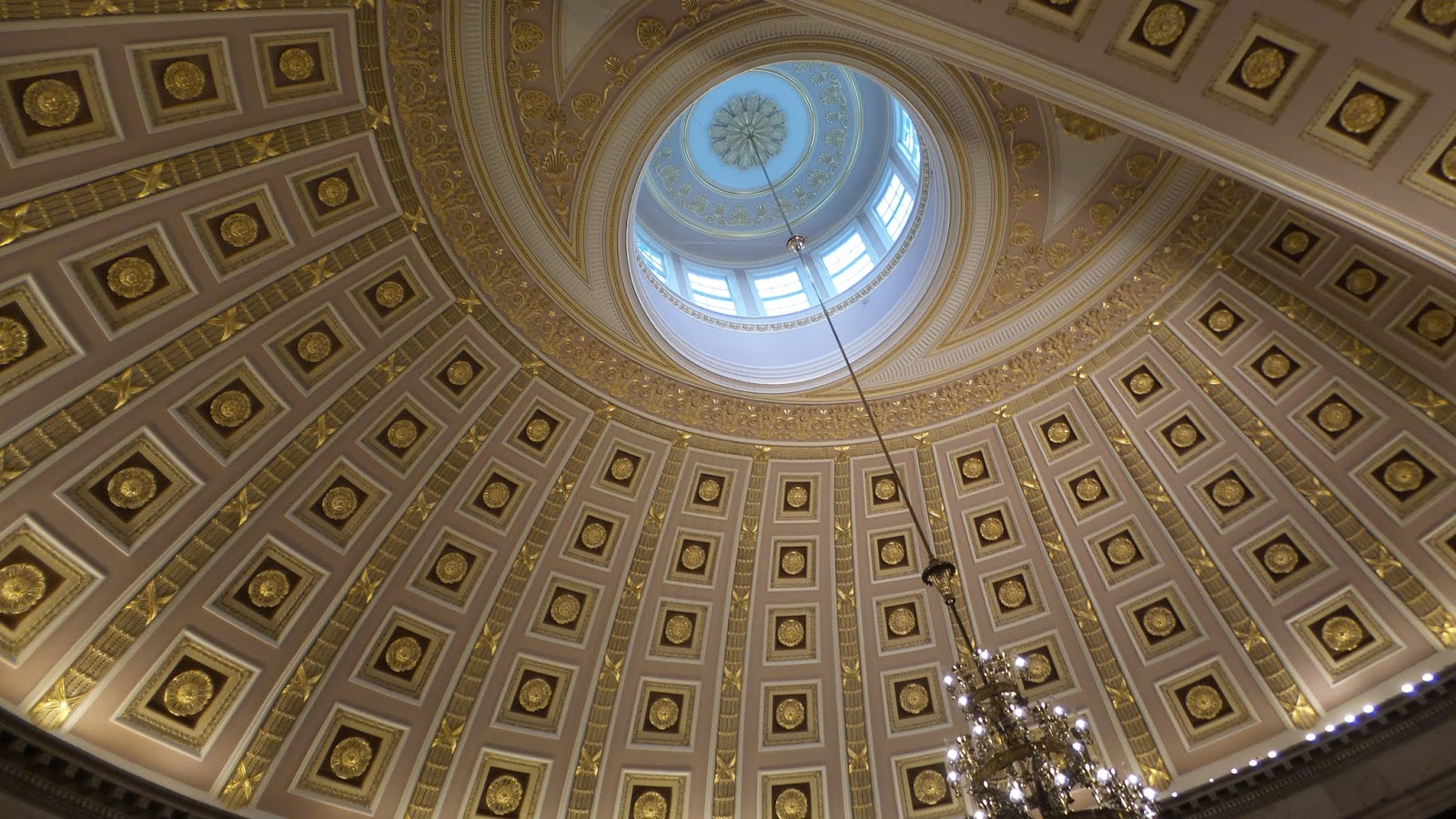 Trails and Travelogues: Guided Tour of the US Capitol