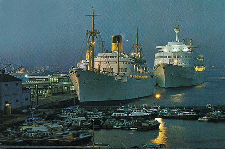 Archives maritimes: mai 2013