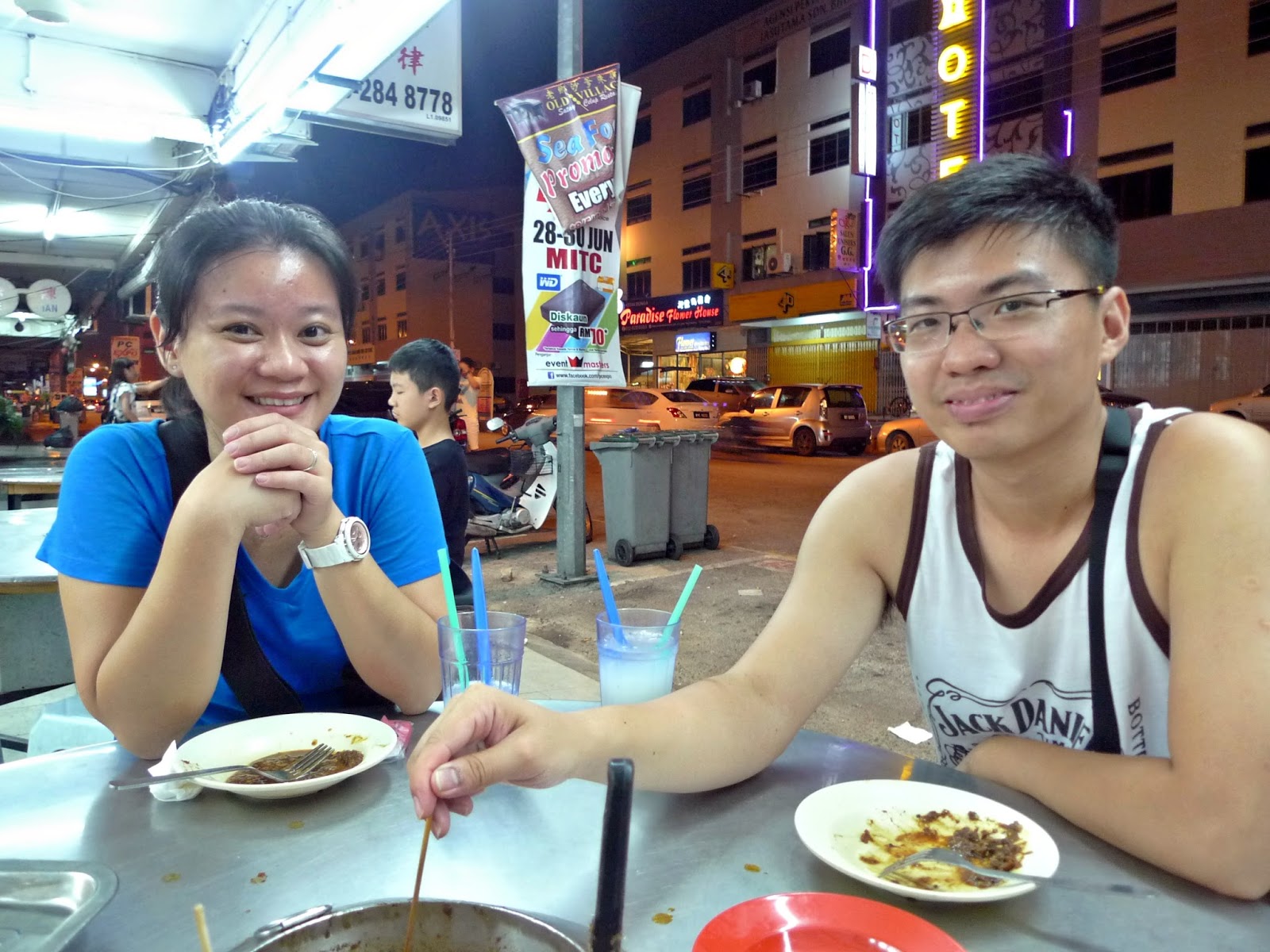 Live Life Happy: MALACCA: Ban Lee Siang Satay Celup