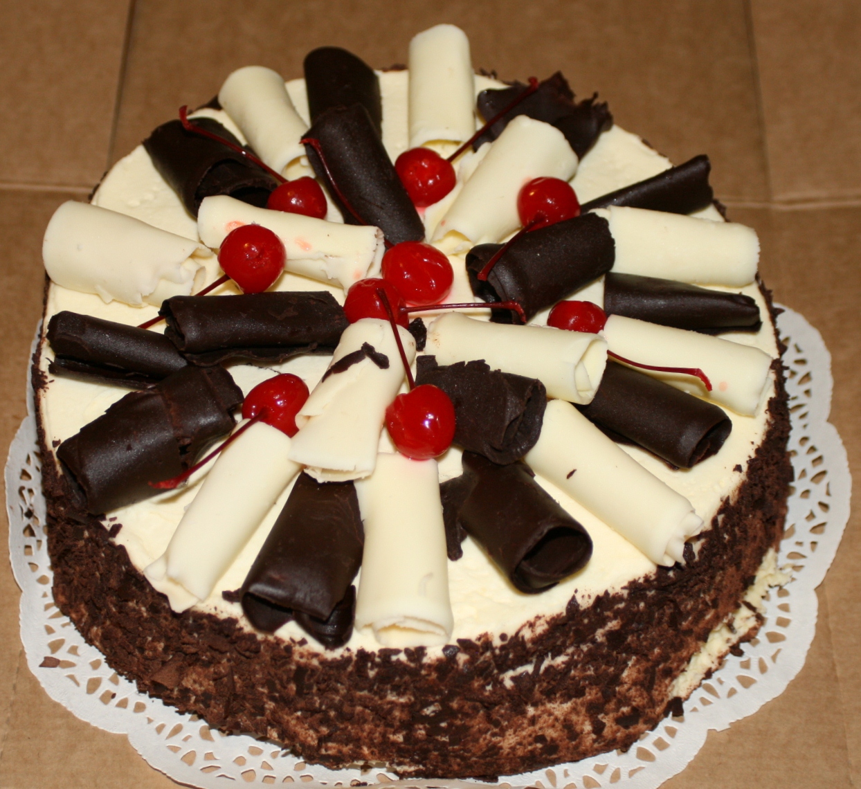 Lily not Louise: The Cheesecake Shop - Enchanted Forest Torte