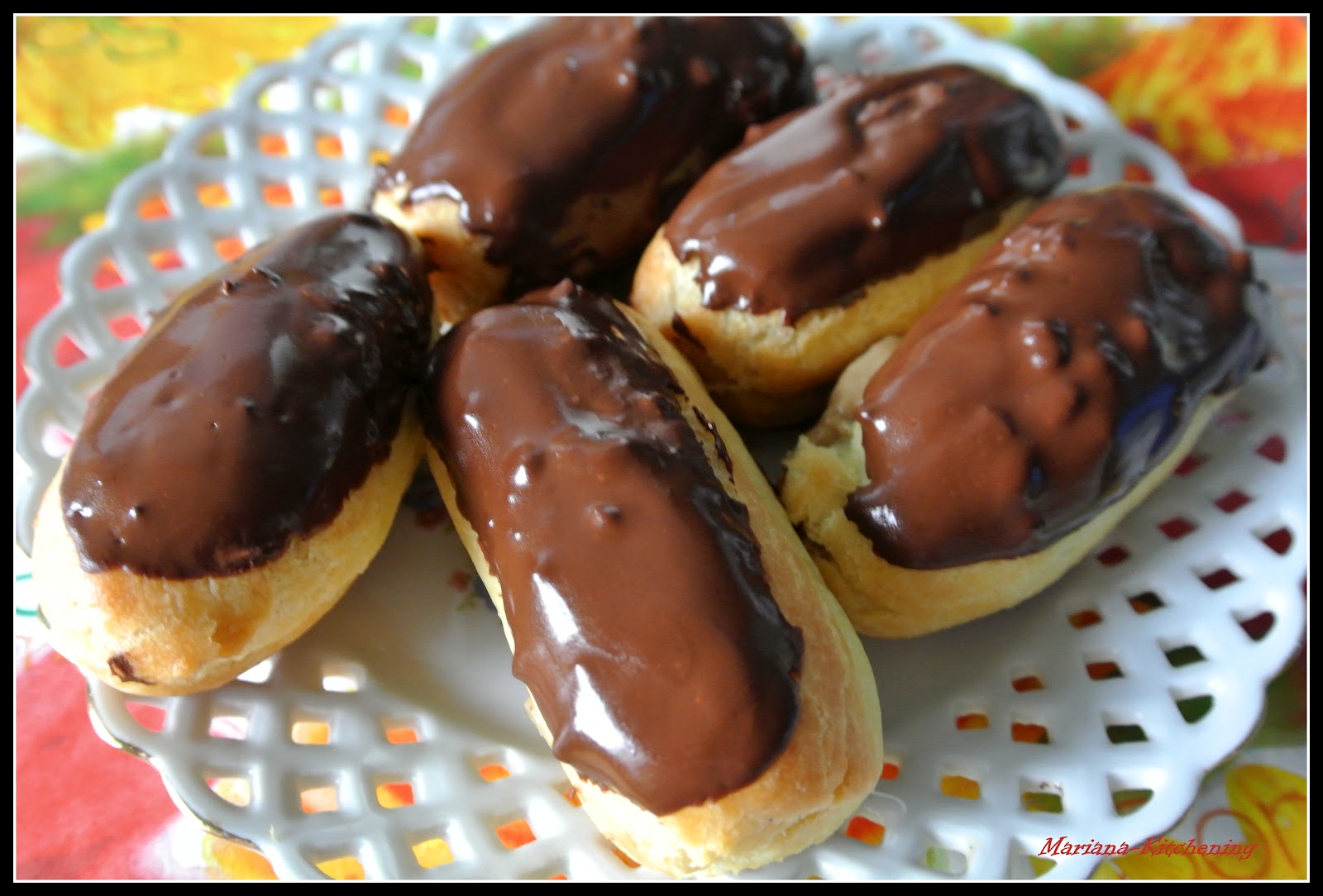 Eclere cu cremă de ness