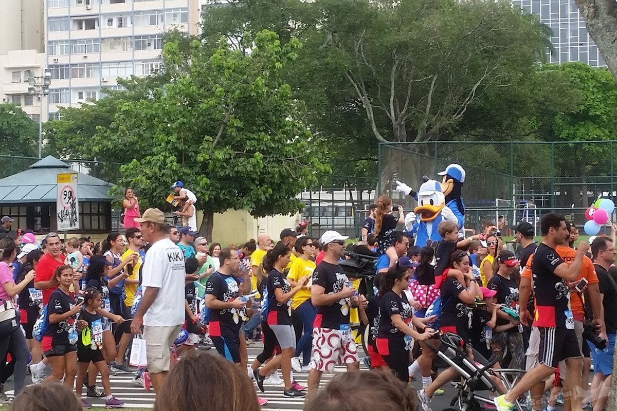 Disney Magic Run Rio 2015 - Nós fomos - E aí, férias!