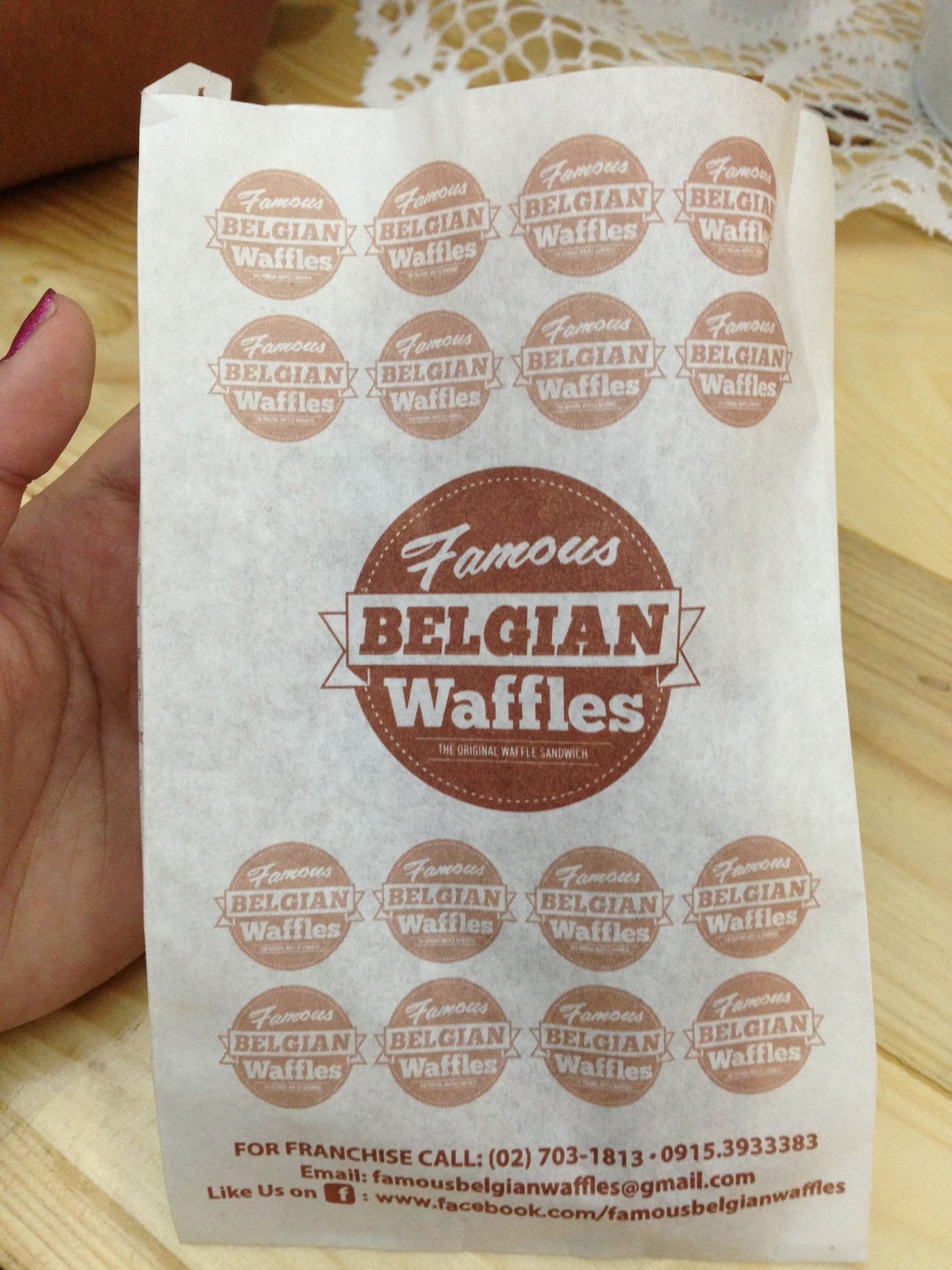 tetadventurer: Famous Belgian Waffles!