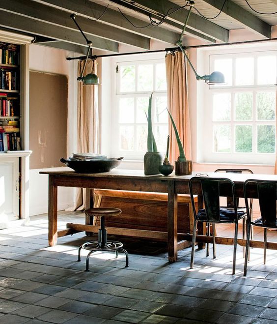 La Maison Boheme: Studio Work Table