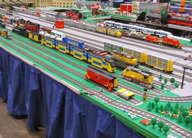 Kereta Api Indonesia: Kereta Api Mainan Dari Lego