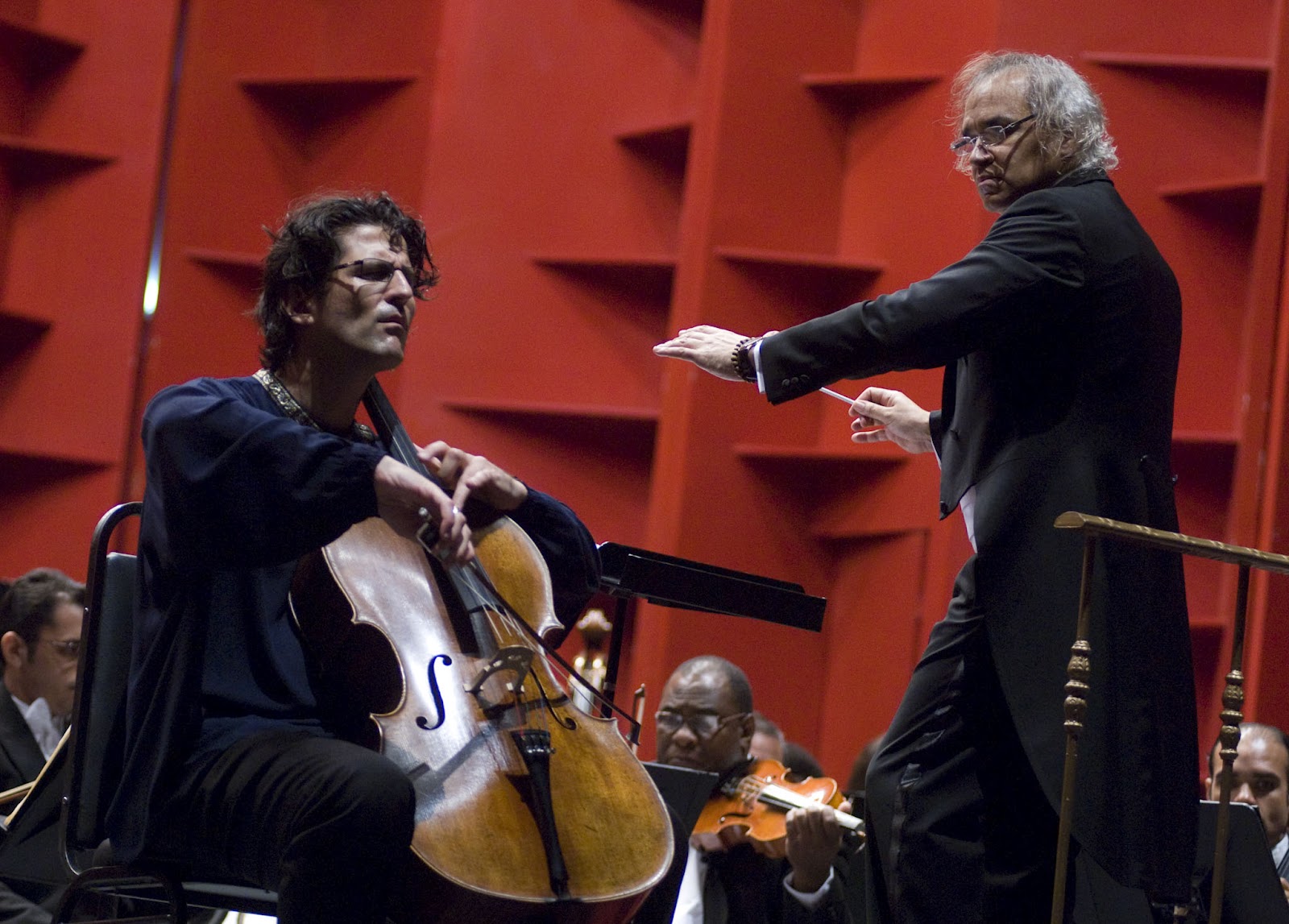 Arte y Sociedad: Inicia Temporada Sinfónica 2012 en Sala Carlos Piantini