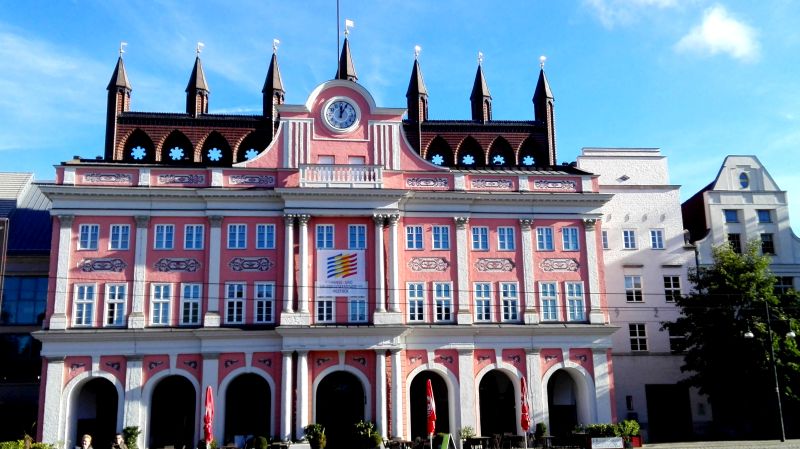 Berlin magyarul: Rostock és a Keleti-tenger