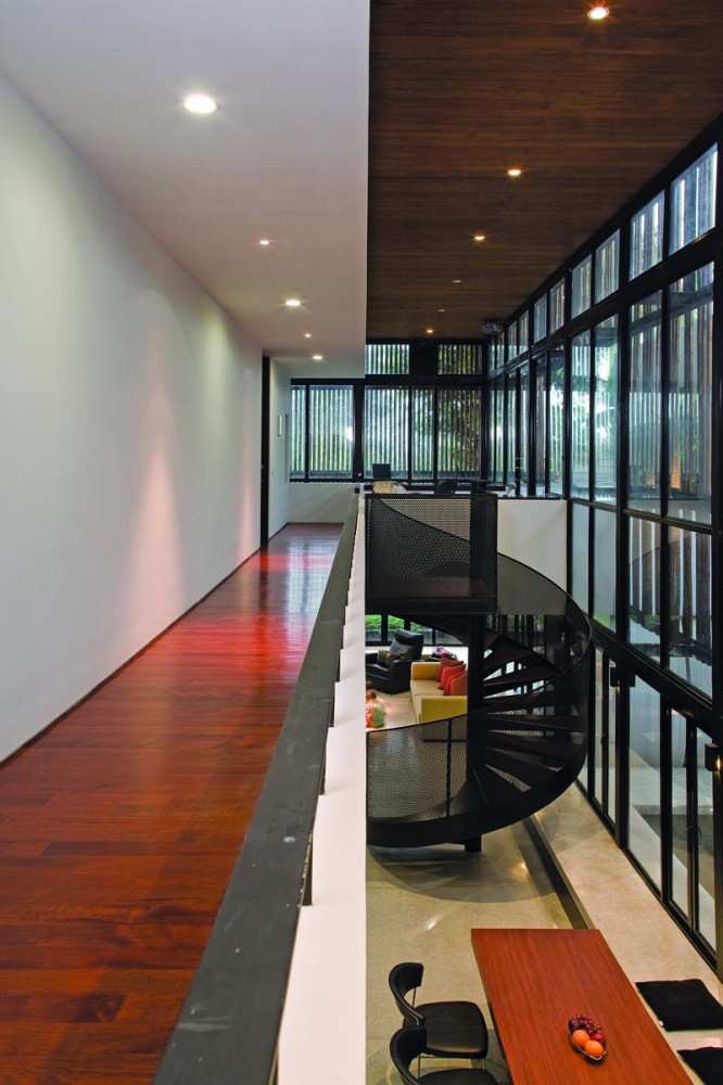 The Wood Box House By Indra Tata Adilaras | AN/DS Blog