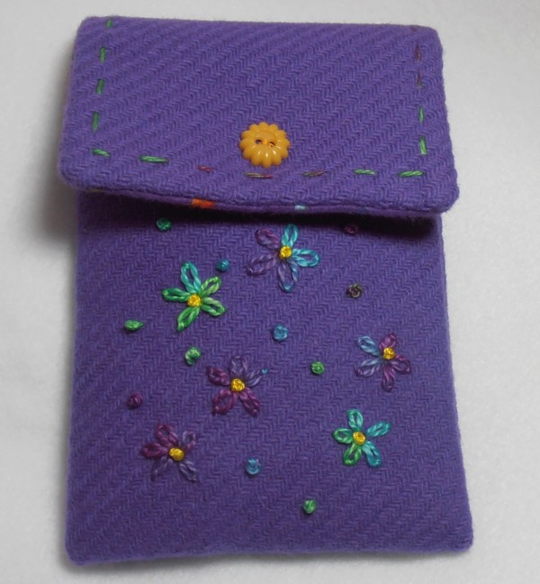 Creative Meanderings: Mobile Phone cover