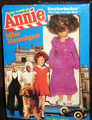 SNICKERDOODLE STREET: My World of Annie Mini Doll