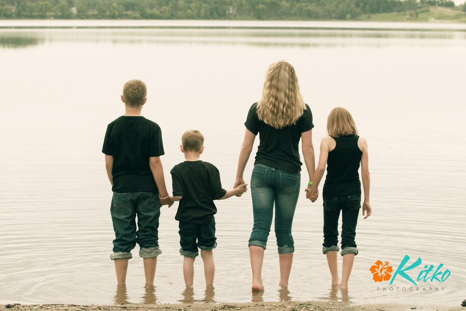 Lake Time ~ Family Photo Session