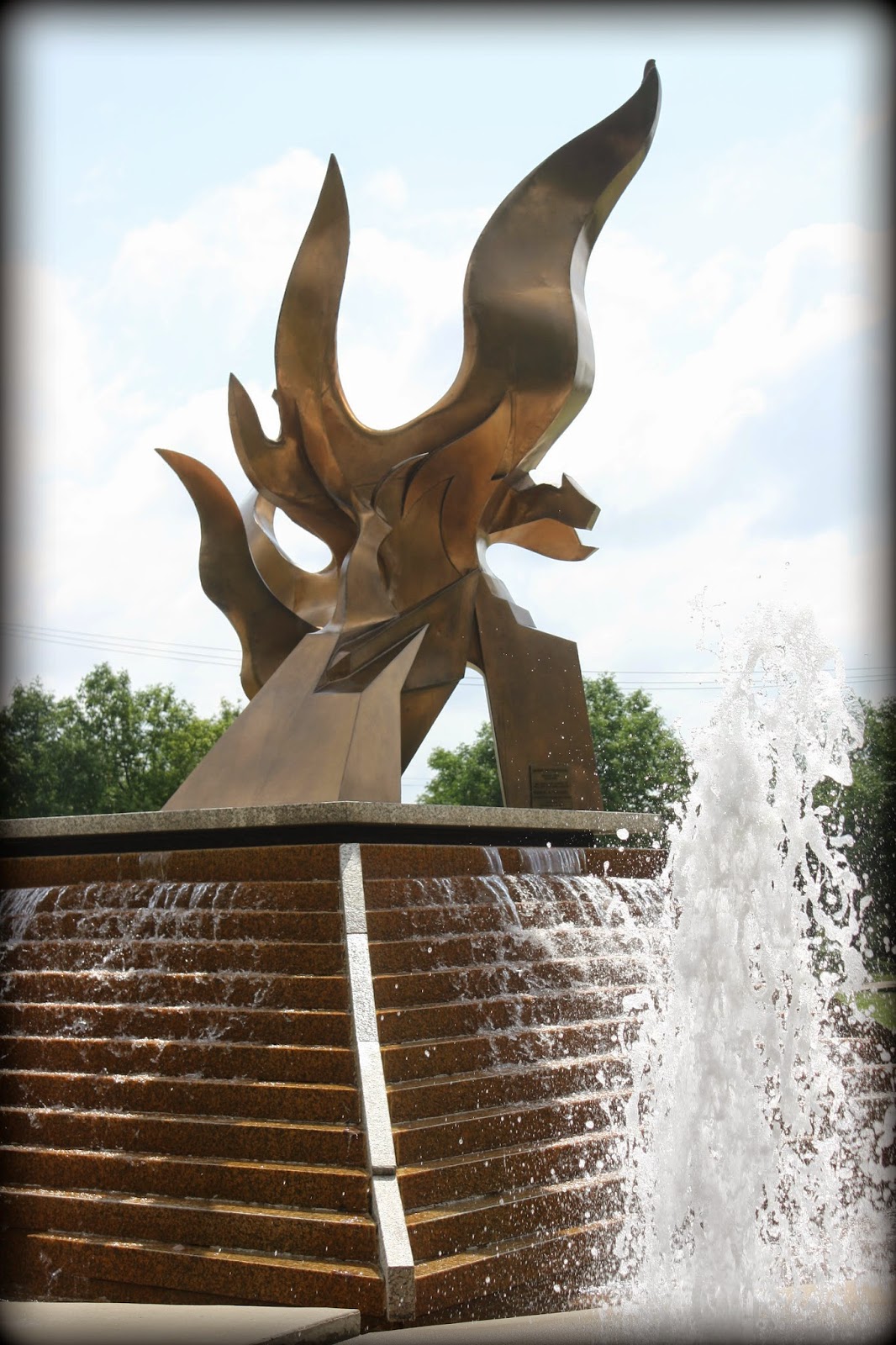 Tour of Missouri: Kansas City Fountains