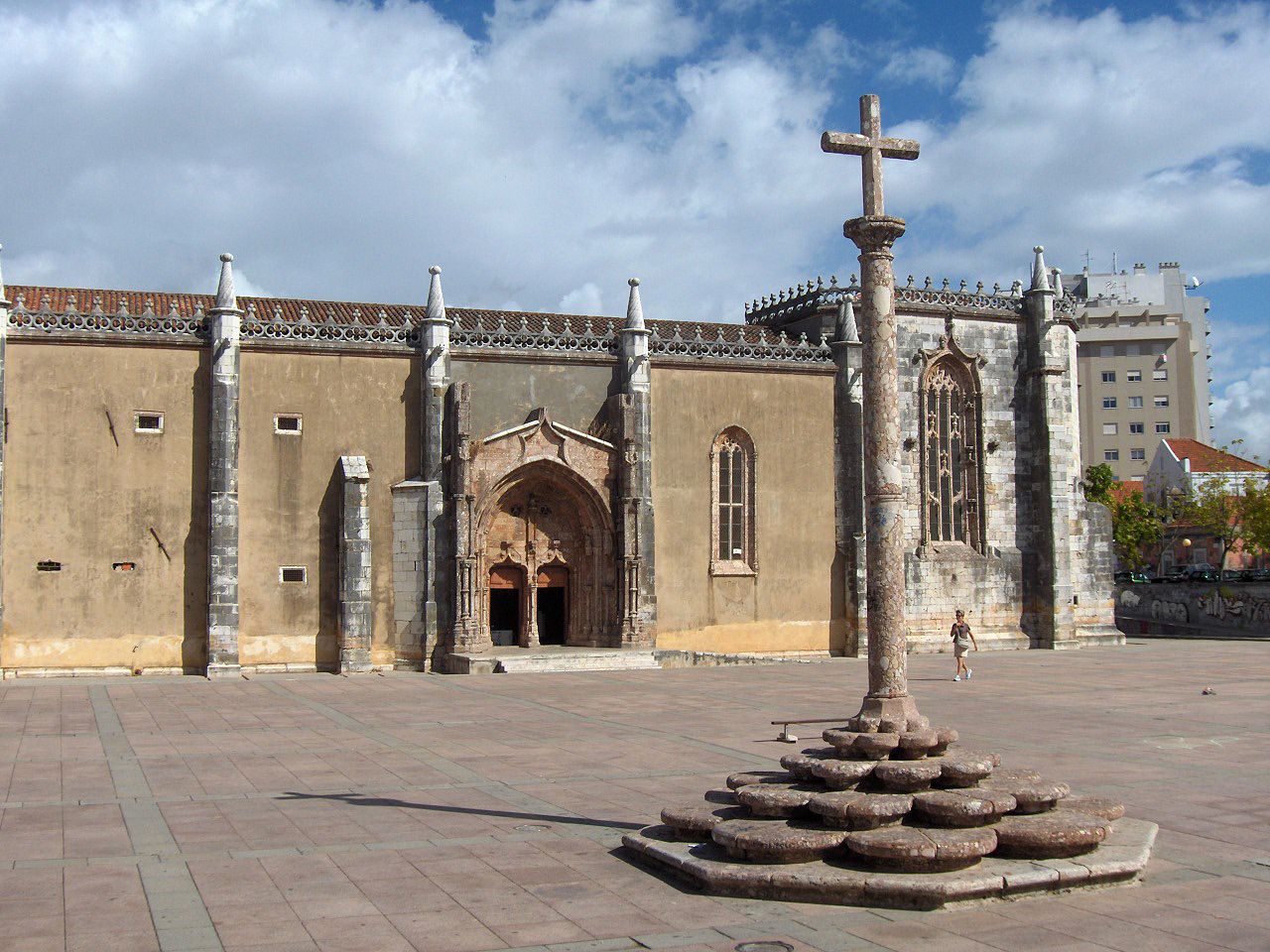 Convento de Jesus, em Setúbal, com nova envolvente
