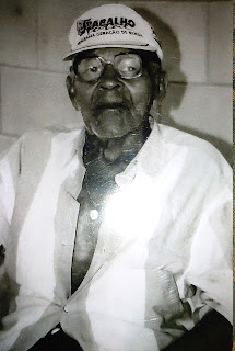 JOÃO FLÔR : HONESTO TRABALHADOR E DIVERTIDO - Revivendo Pedro Avelino