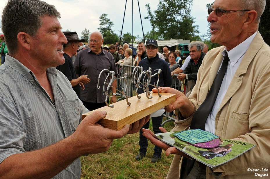 Percheron International: Le Trophée À Viti Méca