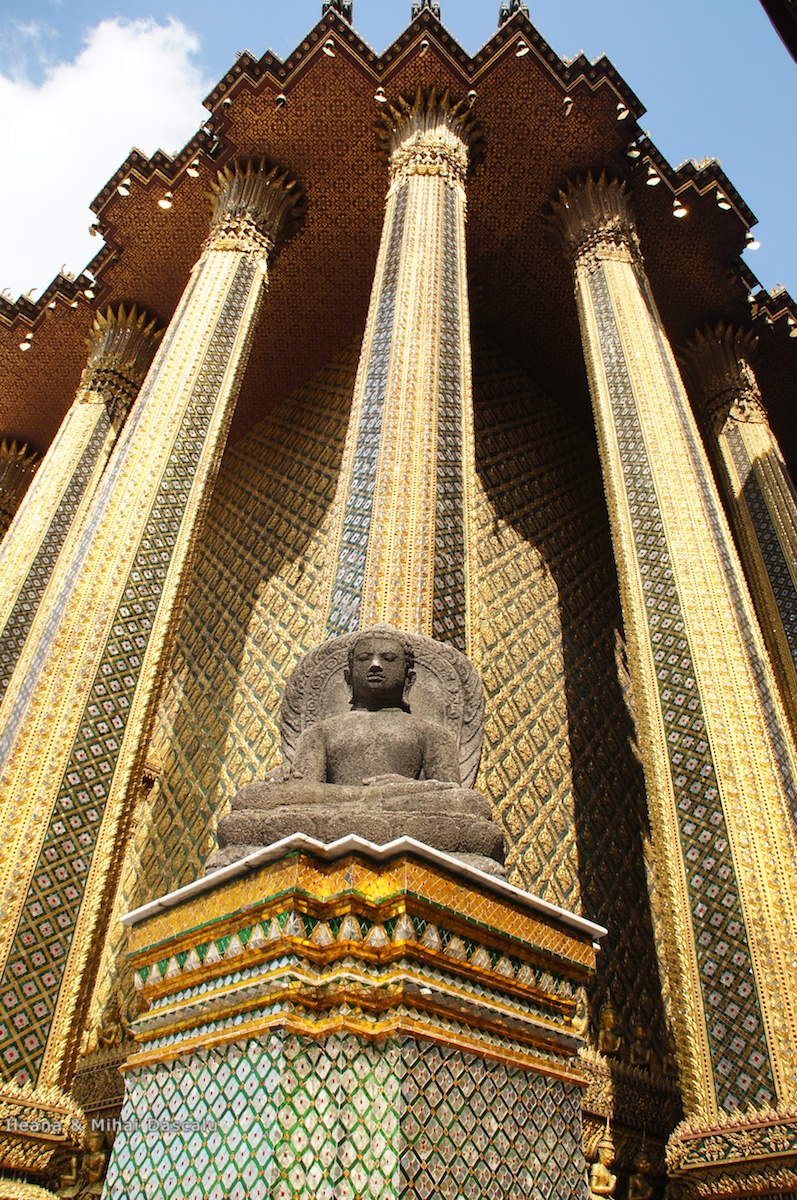 Noi6 Around-the-World: The Land of Siam
