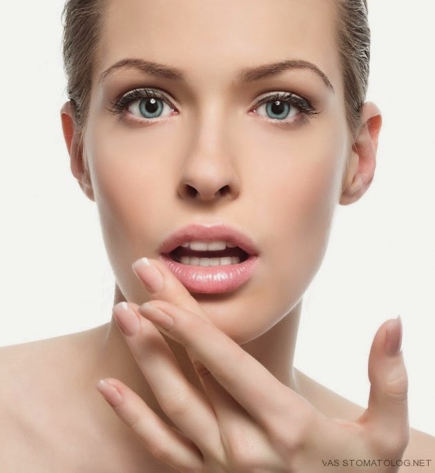 Vas stomatolog: Žvale na ustima