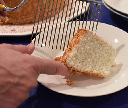 Cocoa and Lavender: Time for a Cake Break
